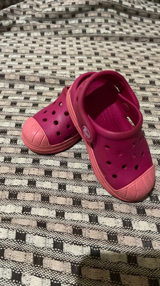 Crocs Semi Novo | Calçado Infantil para Meninas Crocs Usado 85236692 ...