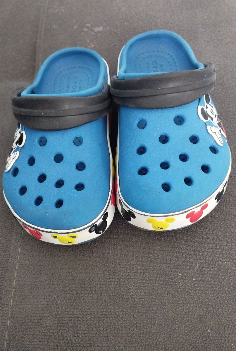 Crocs Semi Novo | Roupa Infantil para Menino Crocs Usado 85768425 | enjoei