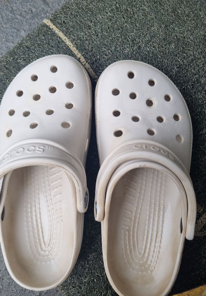 Crocs Seminovo | Sapato Feminino Crocs Usado 83350808 | enjoei