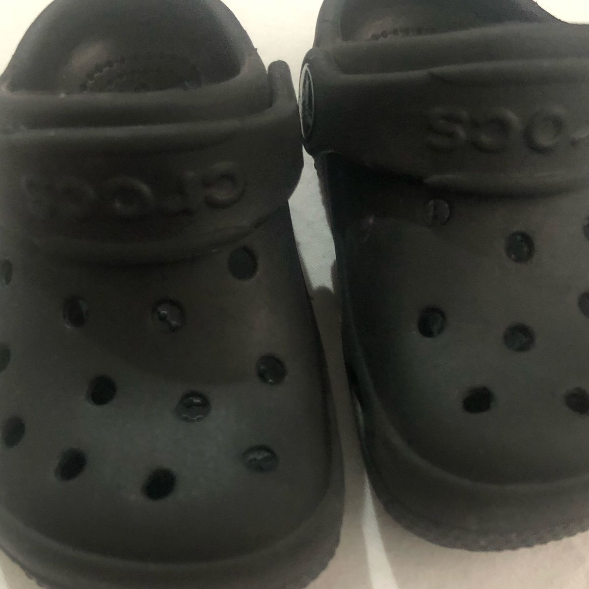 Crocs Unissex Preta Semi Nova | Calçado Infantil para Meninos Crocs ...
