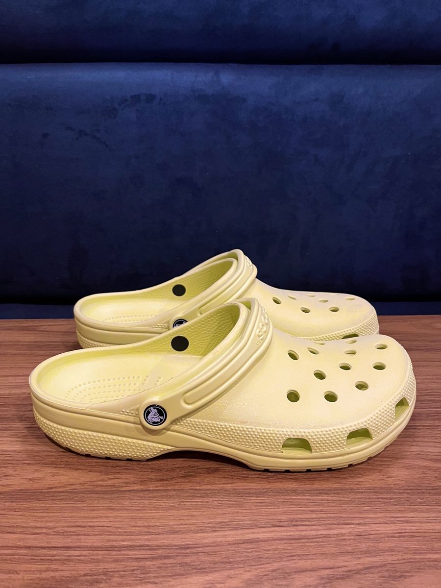 Crocs Verde Lima Neon Original e Importado | Sandália Masculina Crocs ...