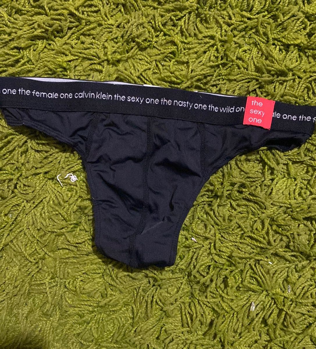 Cueca Tanga Tanguinha Slip Calvin Klein Bermuda Masculina Calvin Klein Nunca Usado 81072470