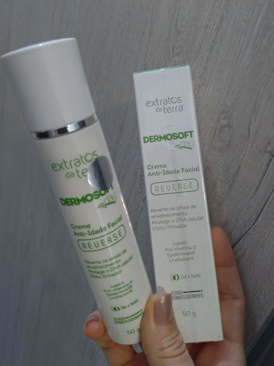 Dermosoft Day Reverse Creme Anti-idade Facial | Cosmético Feminino ...