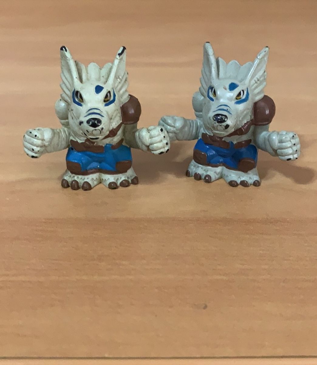 Digimon Lobo | Brinquedo Usado 55639649 | enjoei