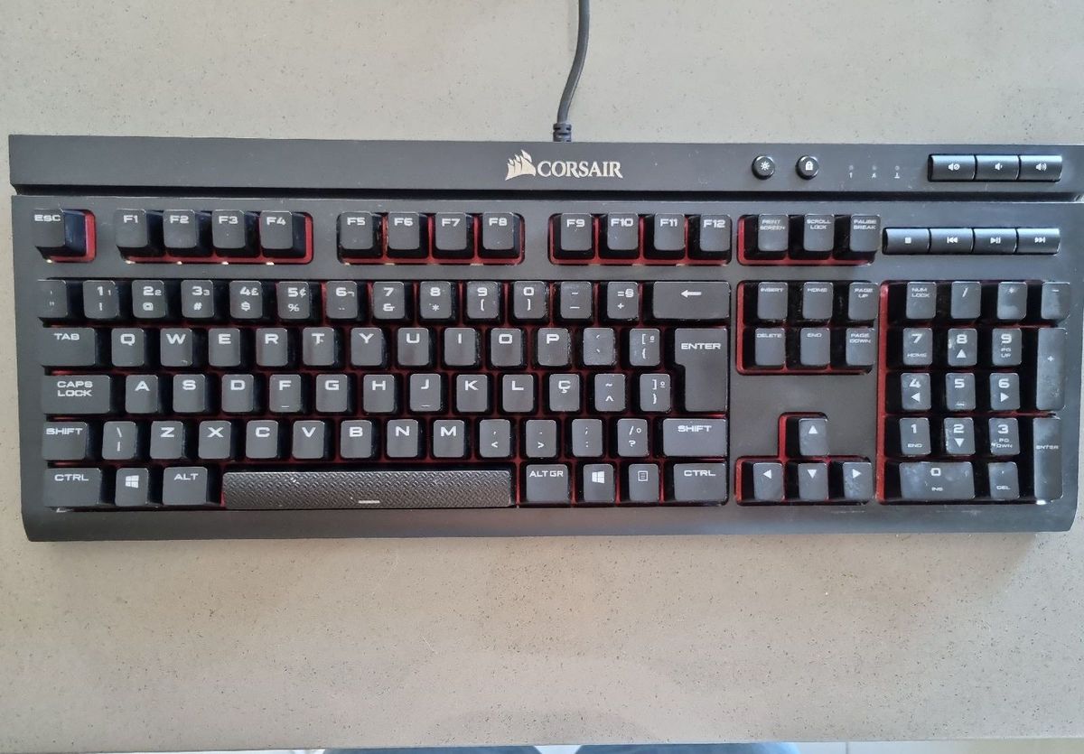 Teclado Mecanico Corsair K68 Rgb | Mouse p/ Computador Corsair Usado 117829422 | enjoei