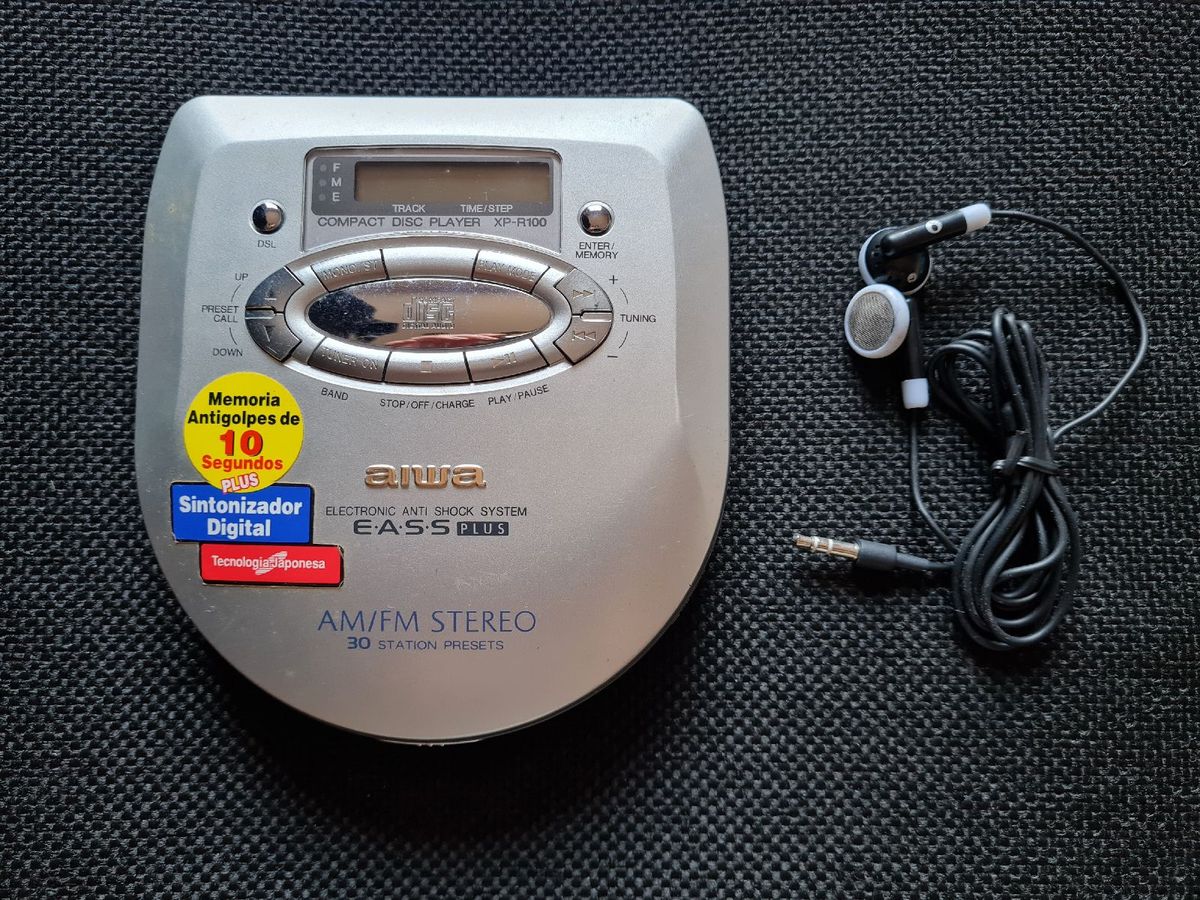 Discman Aiwa | Item de Música Aiwa Usado 74563853 | enjoei