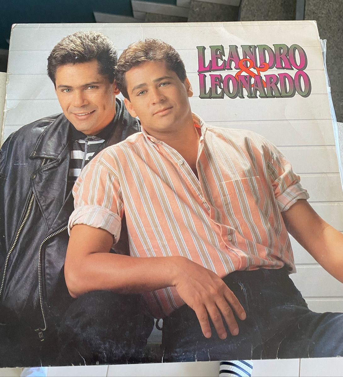 Disco de Vinil Leandro e Leonardo | Item de Música Leandro E Leonardo Usado 62416565 | enjoei