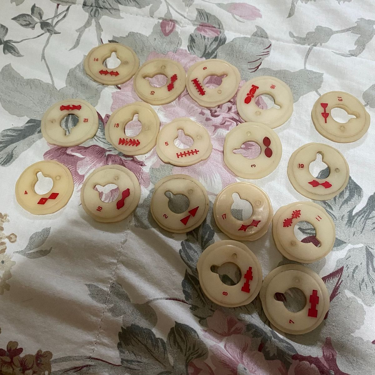 Discos de Bordado Máquina de Costura Singer 666 | Item de Decoração ...