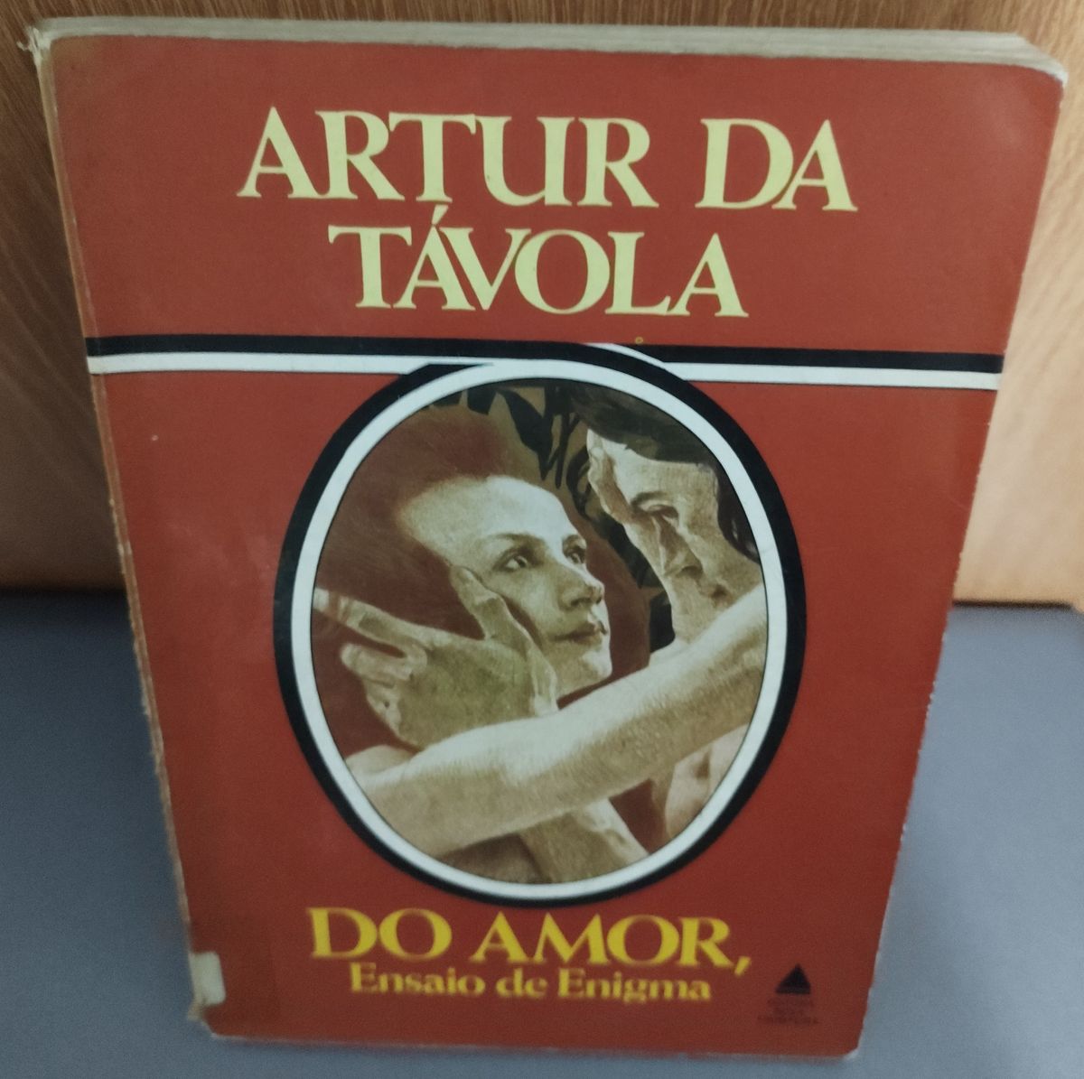 do-amor-ensaios-de-enigma-artur-da-t-vola-livro-nova-fronteira