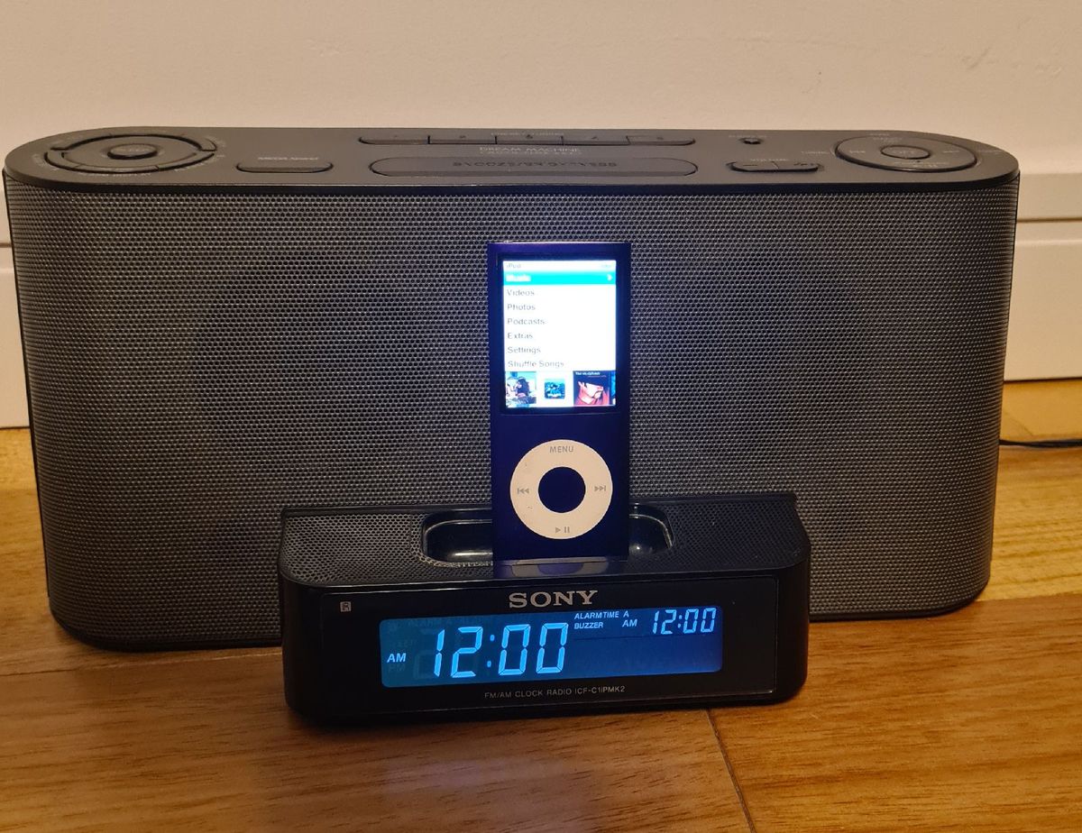 Dock Station Sony Rádio Relogio Original | Item Info & Eletro Sony ...