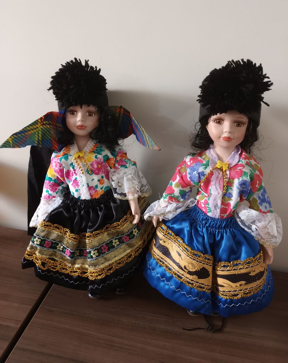 Duas Bonecas de Coleção, Portuguesas. | Produto Feminino Nunca Usado ...