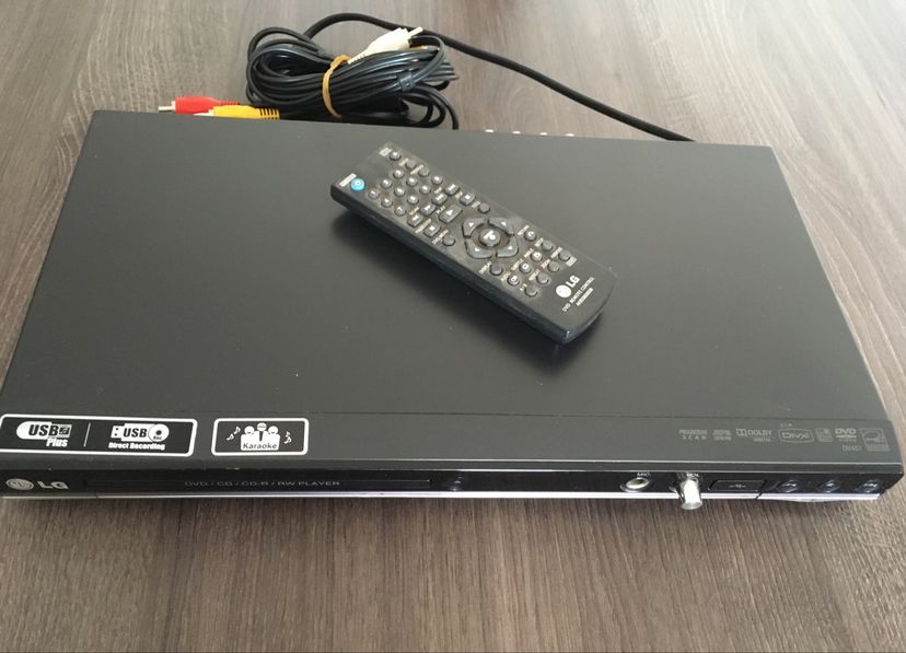 Dvd Lg Karaoke com Controle Remoto | TV e Display Lg Usado 38991867 | enjoei