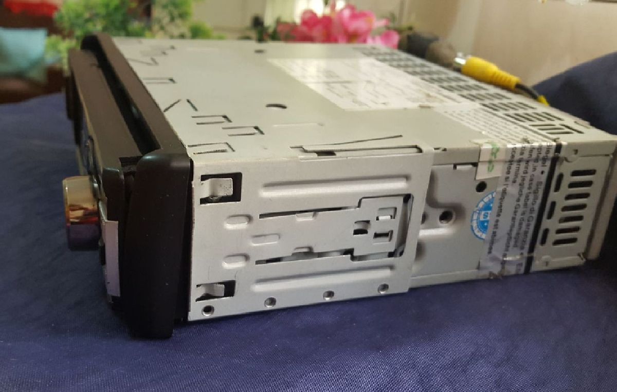 Dvd Player C/ Câmera de Ré | Carro Dvd Dsw Ds8710 Usado 43731846 | enjoei