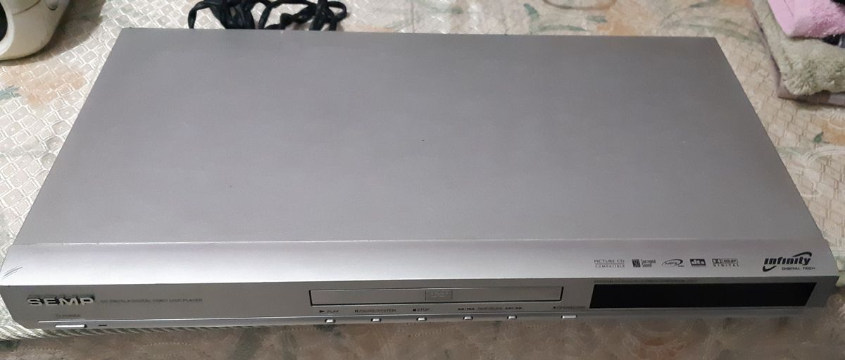 Dvd Player Semp Toshiba Sd 7061slx 110v com Controle Remoto. Retirada a ...