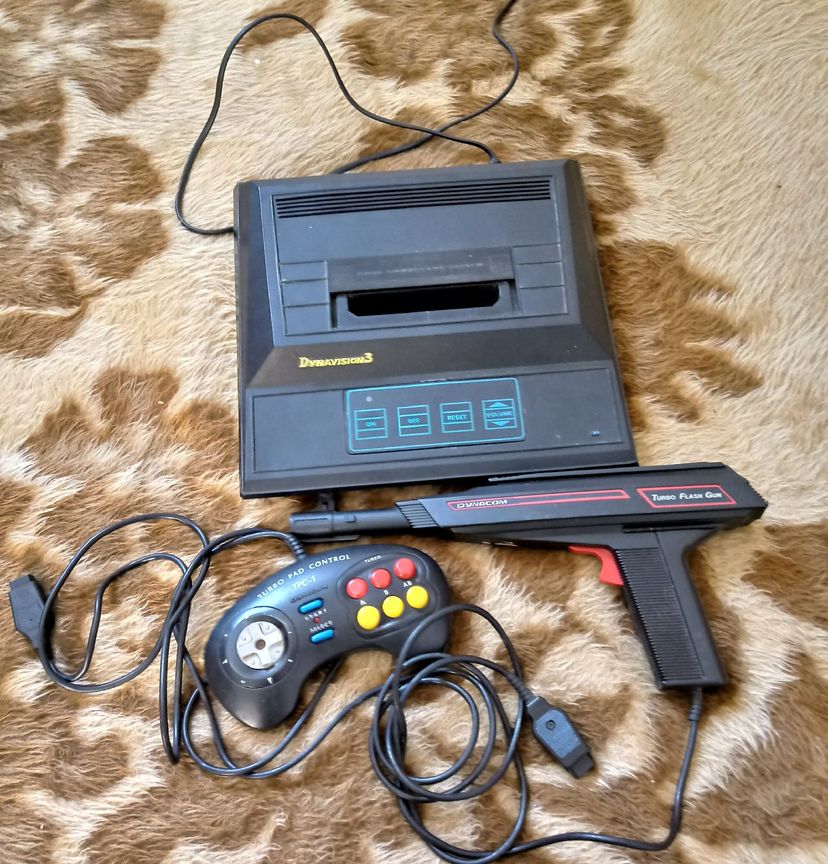 Dynavision 3 | Console de Videogame Dynavision Usado 34971050 | enjoei