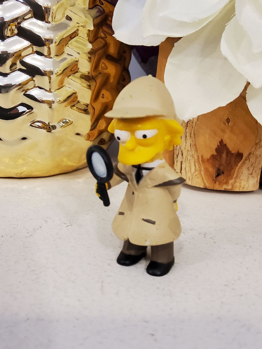 Elisa "lisa"simpsons 5cm Long Jump 2009 20th | Produto Masculino ...