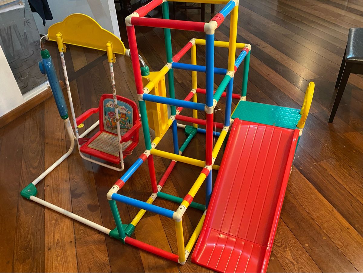 Escorregador, Trepa-trepa e Balanço - Brinquedo Infantil de Boa ...