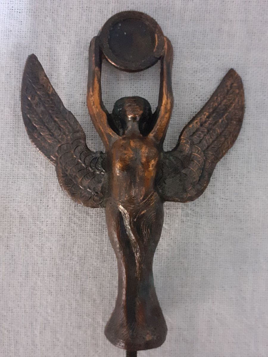 Escultura Antiga para Troféu | Produto Vintage e Retro Usado 73781996 ...