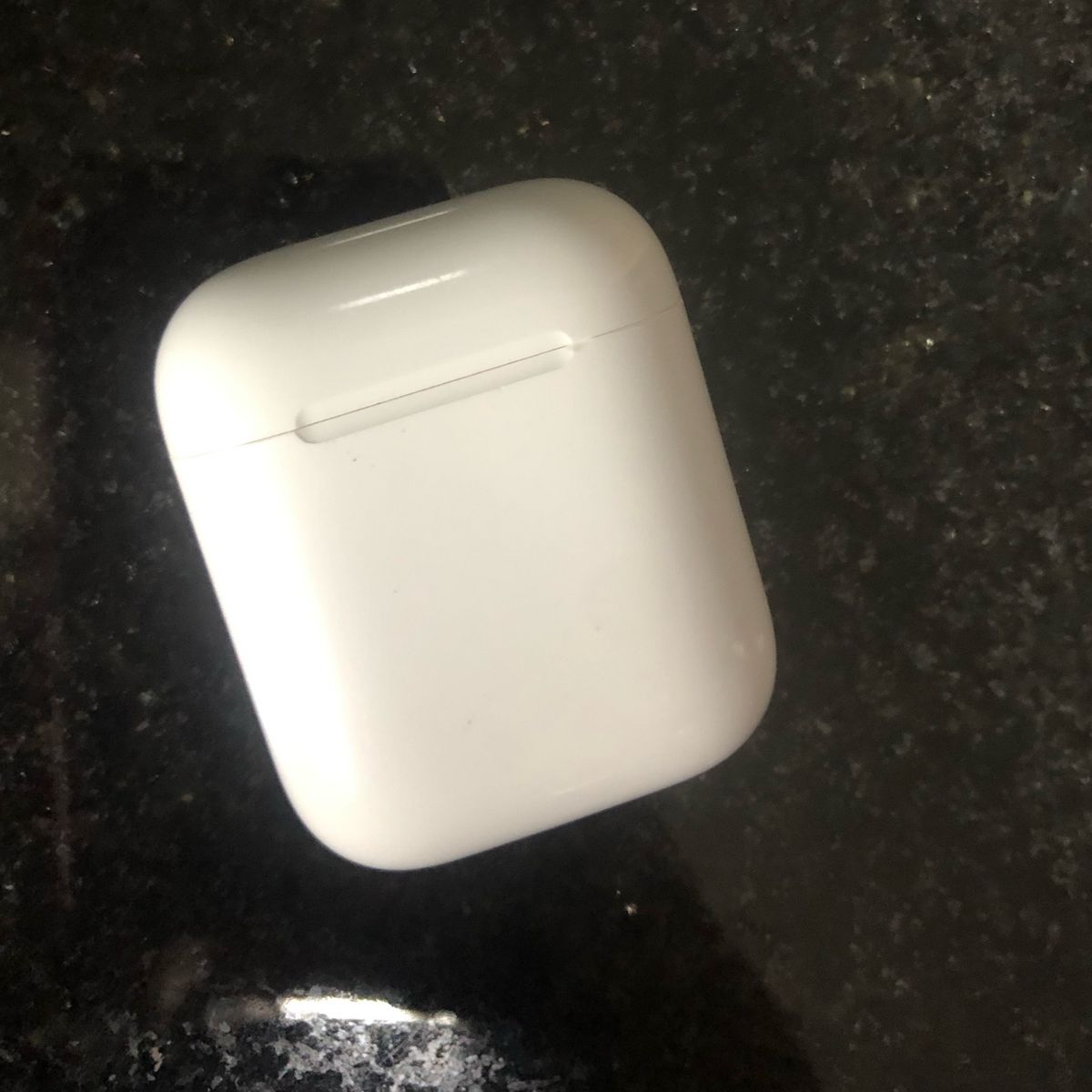 Estojo Carregador Airpod Apple Original | Item de Música Apple Usado 76782235 | enjoei