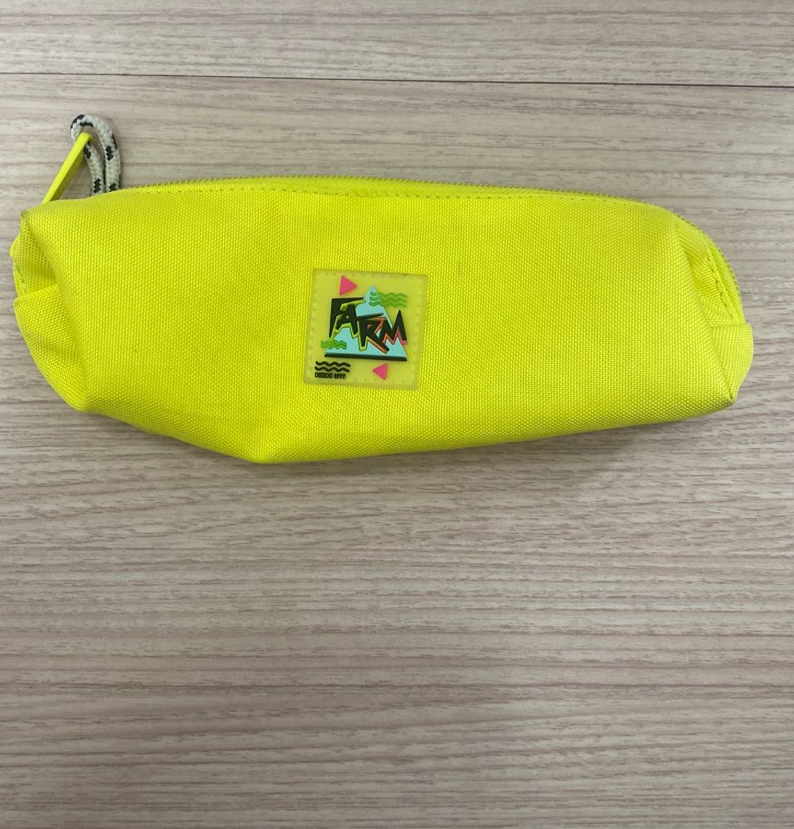 Estojo Farm | Necessaire Feminina Farm Nunca Usado 81491271 | enjoei