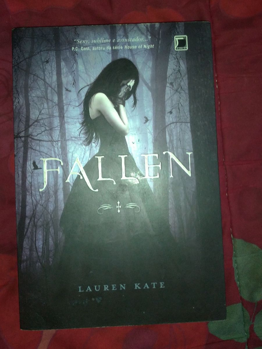 Fallen - Lauren Kate | Livro Galera Record Usado 49956687 | enjoei