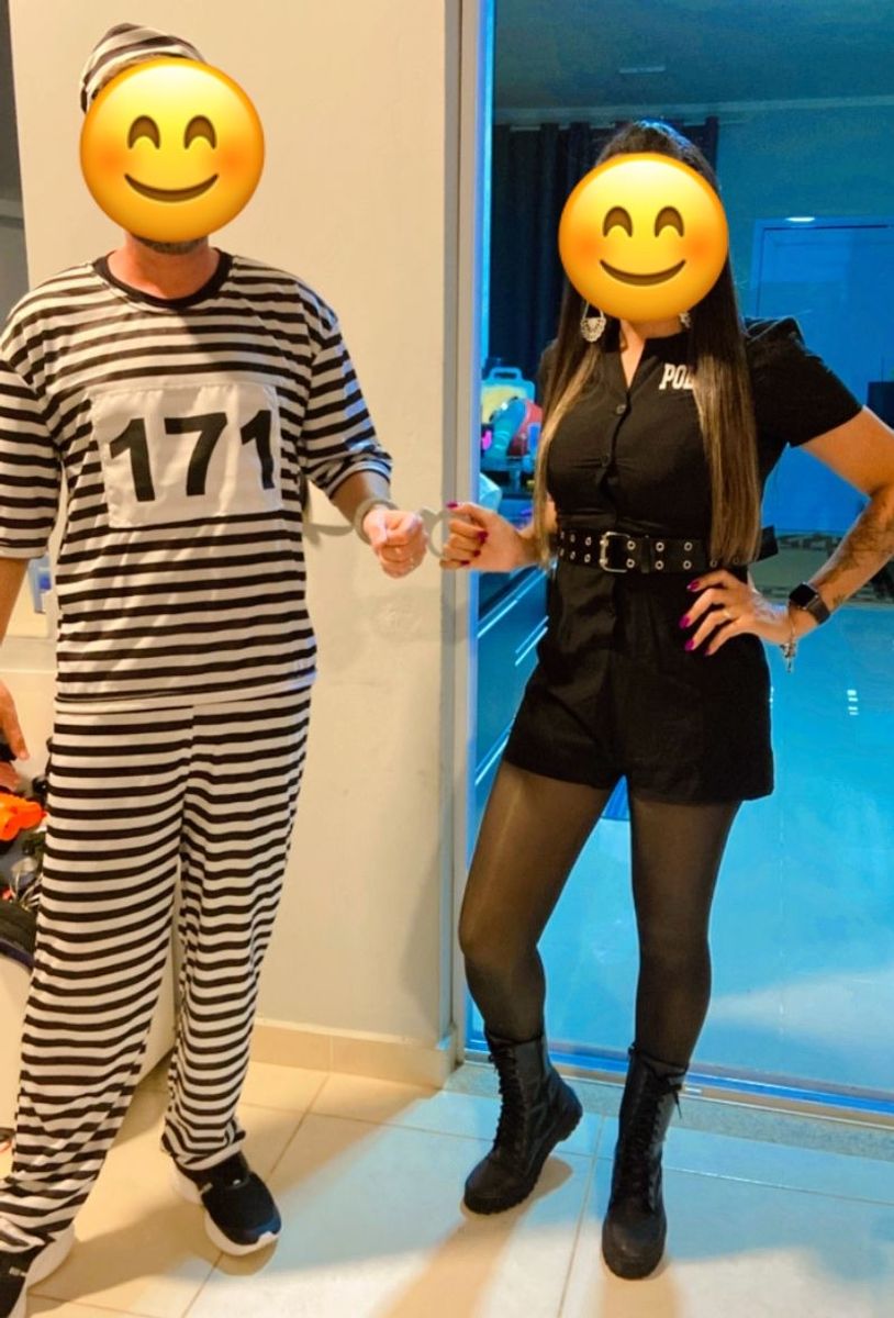 Fantsia Casal Polícia e Ladrão | Camiseta Feminina Usado 85824609 | enjoei