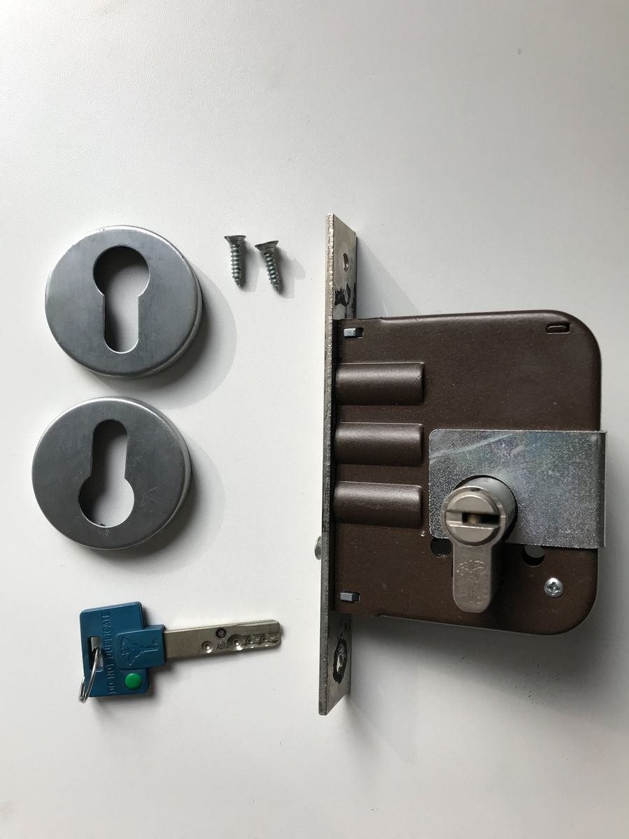 Fechadura Mul-t-lock Azbe 3 Pinos sem Maçaneta | Móvel p/ Casa Mul T ...