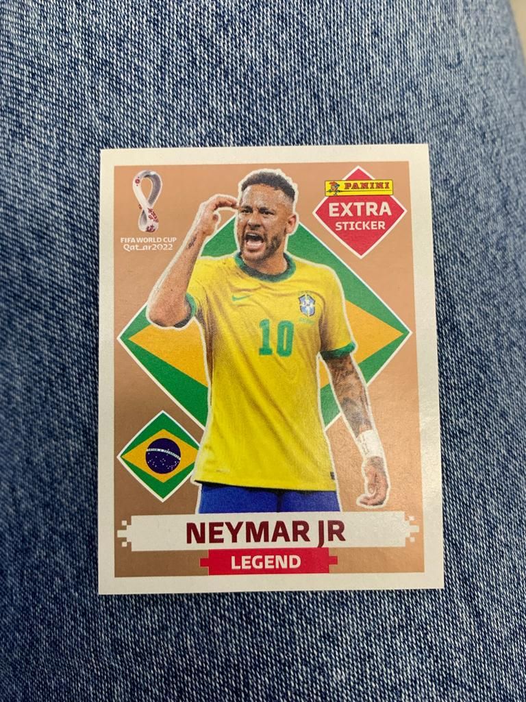 Figurinha Neymar Legend Ouro | Produto Masculino Panini Nunca Usado 75886528 | enjoei