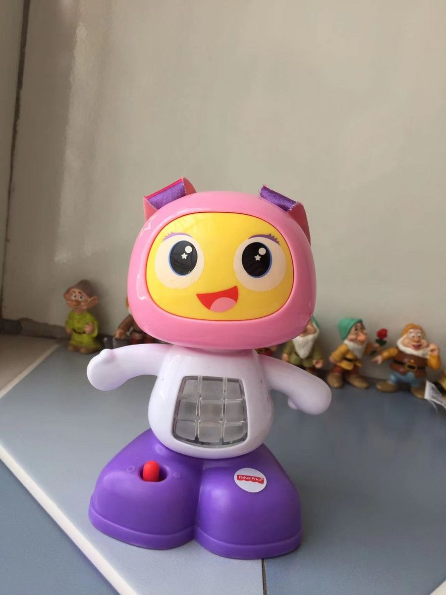 Fisher Price Bonequinha Beatbelle Júnior Rosa Funciona Perfeitamente ...
