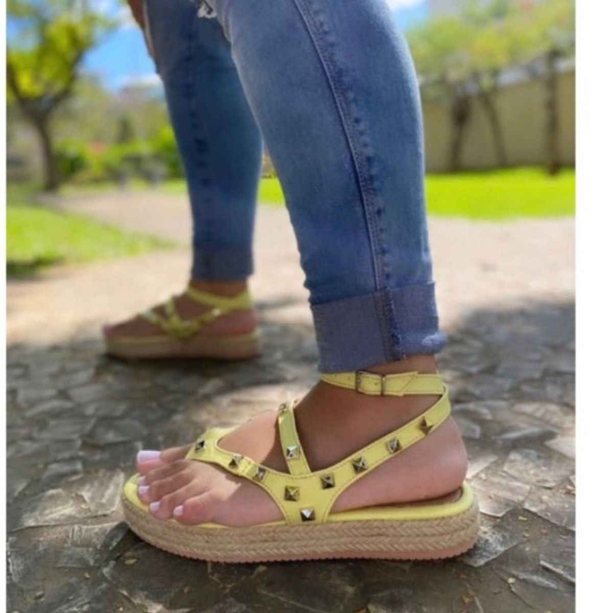 Flatform Juta com Tiras Spikes | Sandália Feminina Dbshoes Nunca Usado ...