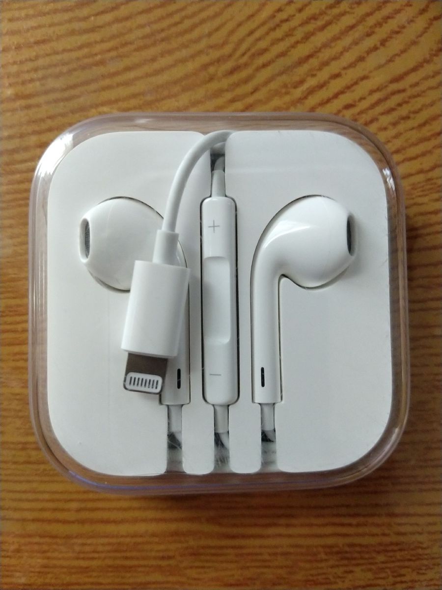 Fone Apple Original A1748 | Item de Música Apple Nunca Usado 47959993 ...