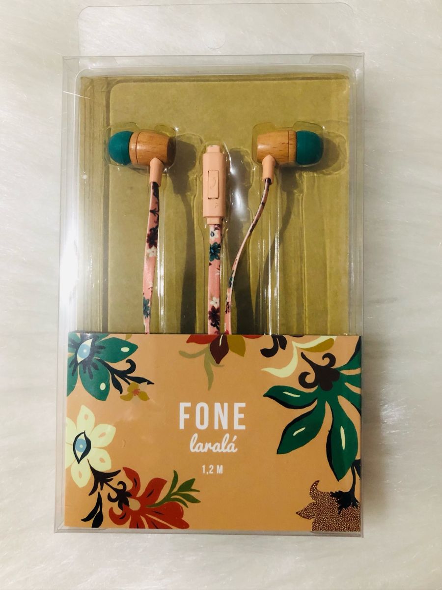 Fone de Ouvido Farm | Produto Feminino Farm Nunca Usado 53654647 | enjoei