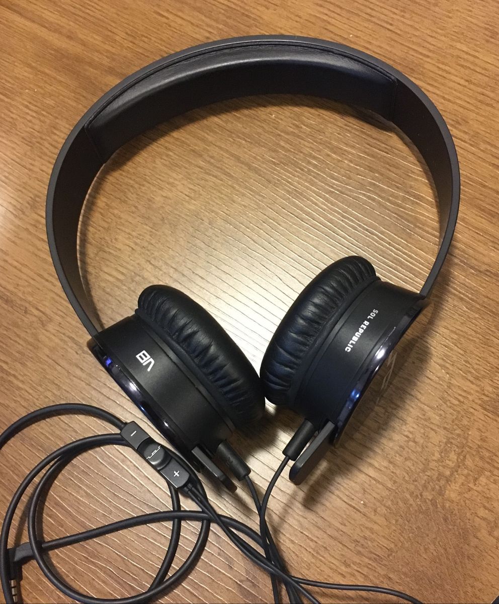 Fone de Ouvido Headphone Sol Republic V8 | Item de Música Sol Republic ...