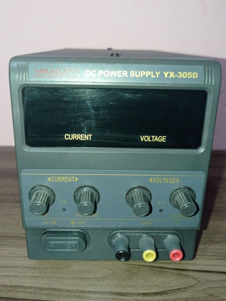Fonte de Bancada Yaxun Yx-305d | Item Info & Eletro Yaxun Usado ...