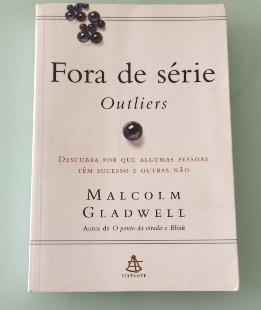 Fora de Série - Outliers | Livro Sextante Usado 16702293 | enjoei