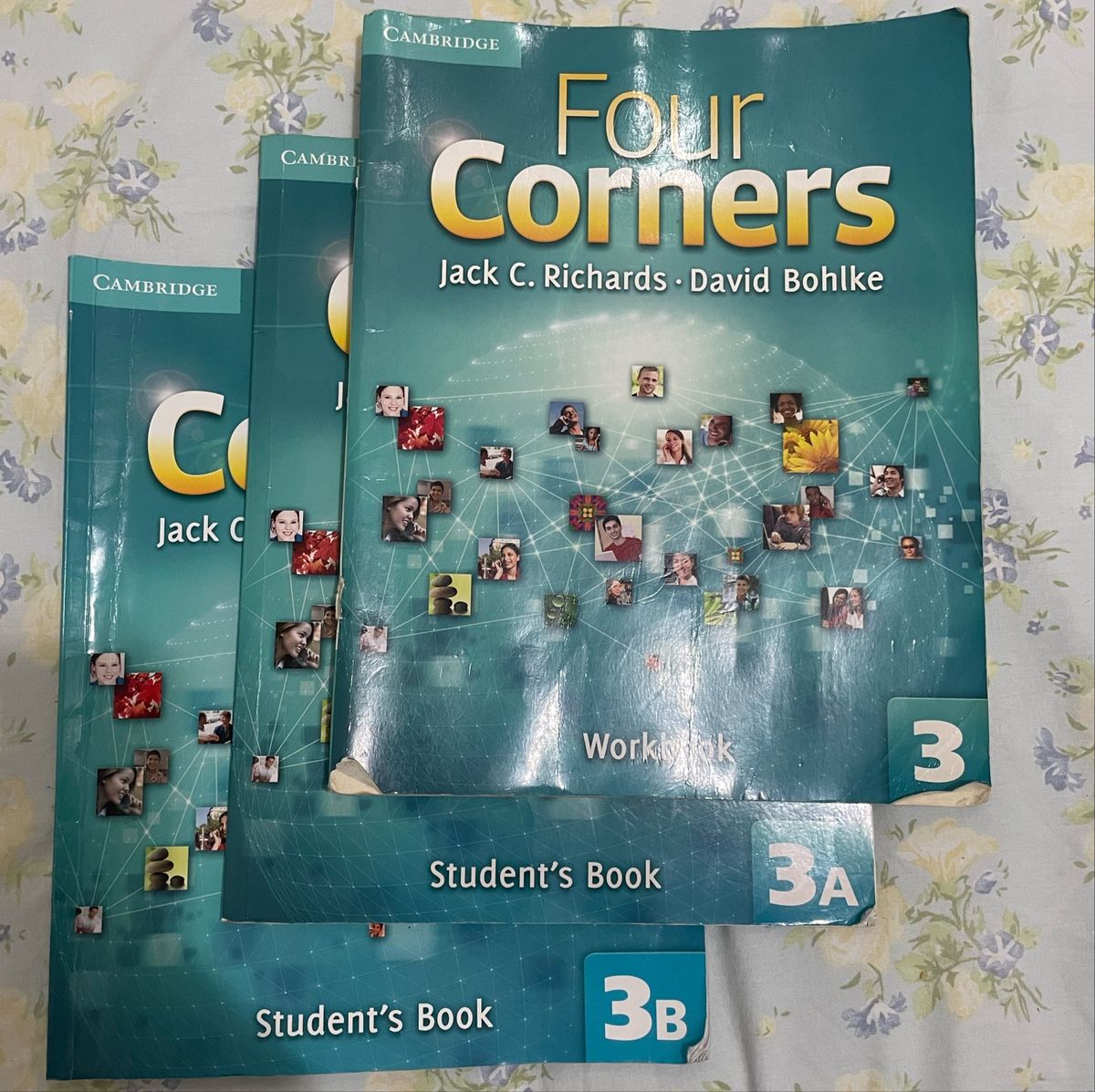 Four Corners 3 - Students Book + Workbook | Livro Cambridge Usado ...