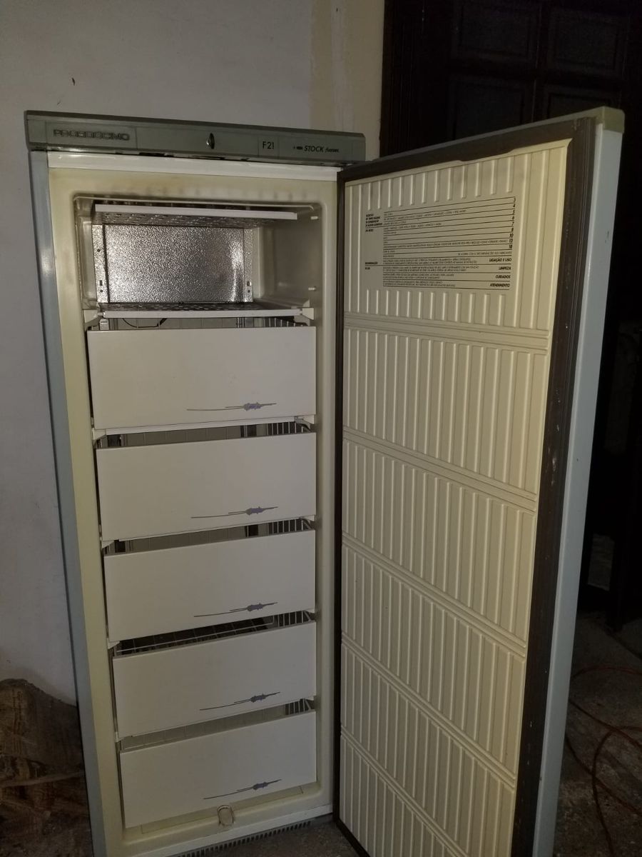 Freezer Vertical | Item Info & Eletro Prosdócimo Usado 86359650 | enjoei
