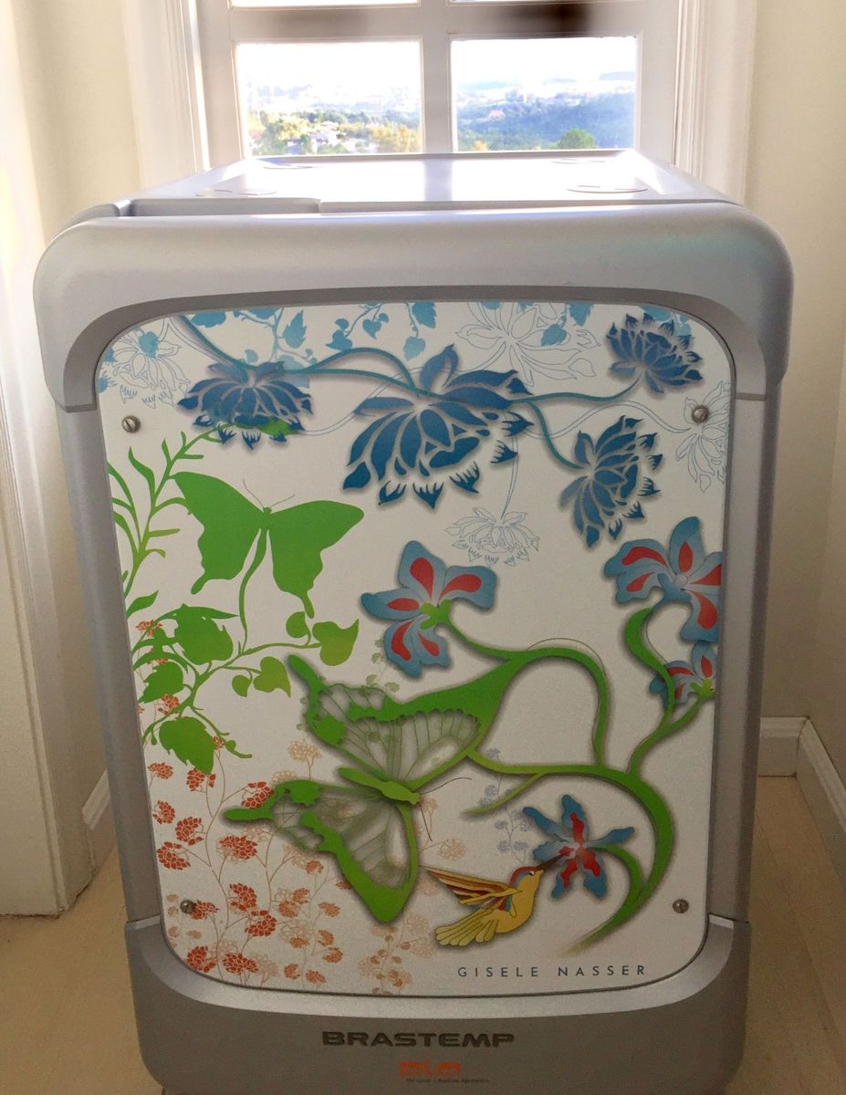 Frigobar Brastemp Pla com Rodinhas | Eletrodoméstico Brastemp Usado ...