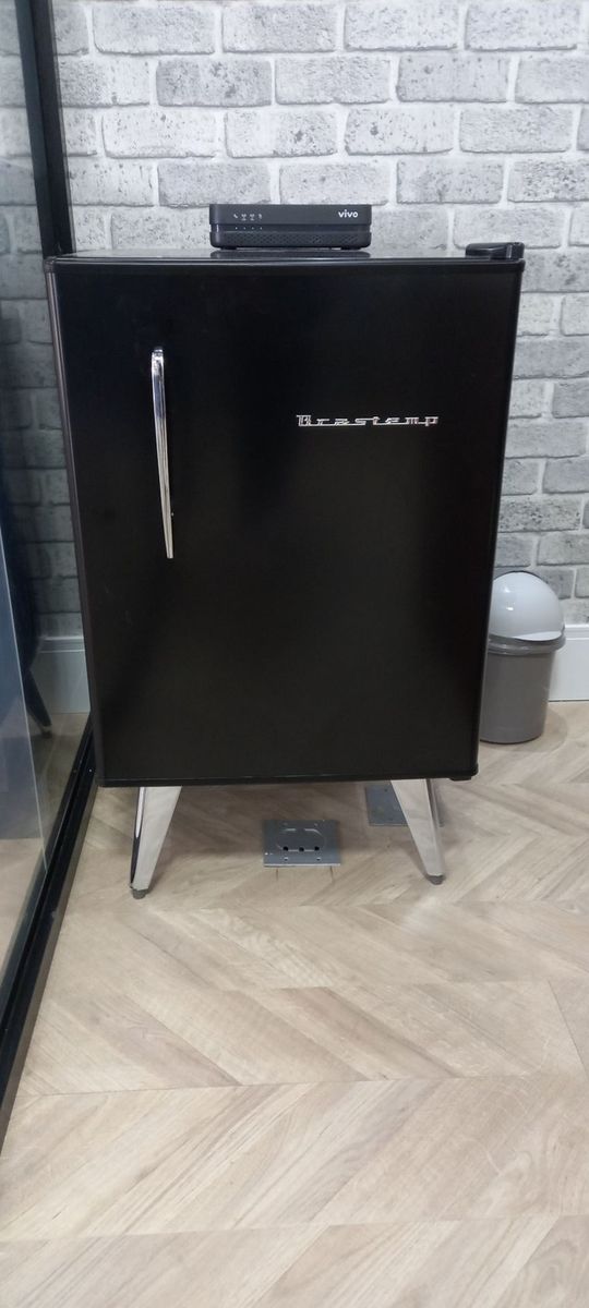 Frigobar Retro Preto 76ltrs | Eletrodoméstico Brastemp Usado 91162430 ...