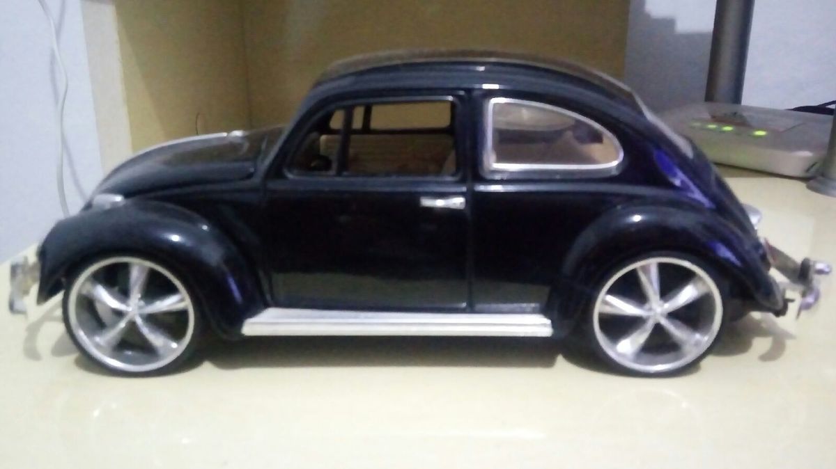 Fusca Miniatura Escala 1/18 | Carro Usado 74394319 | enjoei