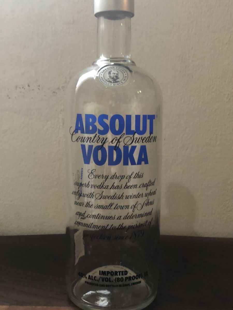 Garrafa Absolut Importada Vazia | Cacareco Absolut Usado 69070899 | enjoei
