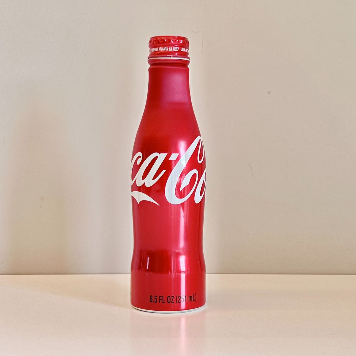 Garrafa de Metal Coca Cola - Colecionador | Cacareco Coca Cola Usado ...