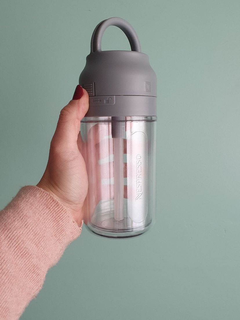 Garrafa Nespresso | Móvel de Cozinha Nespresso Usado 77379523 | enjoei