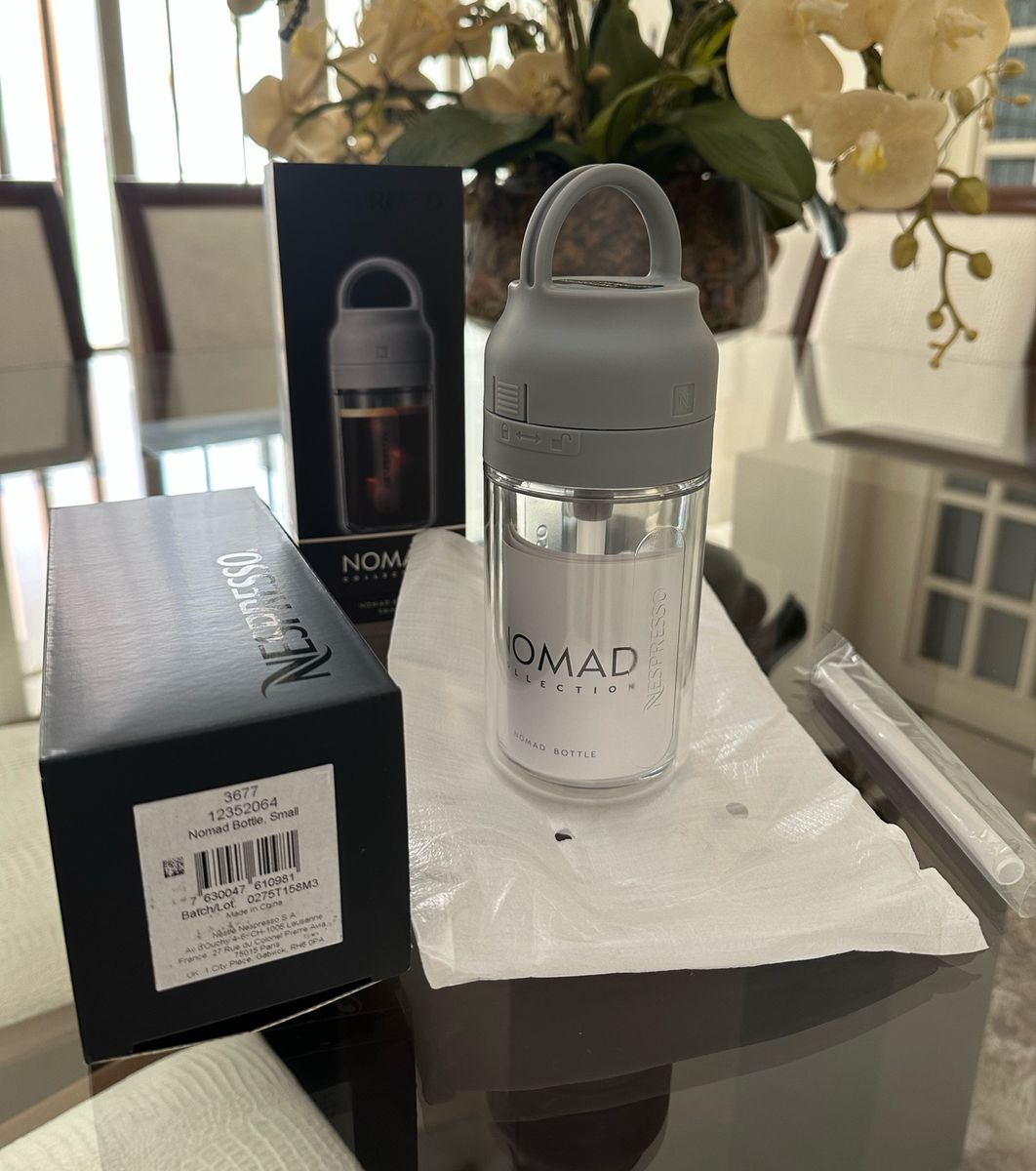 Garrafa Nespresso Nomad Pequena | Móvel de Cozinha Nespresso Nunca ...