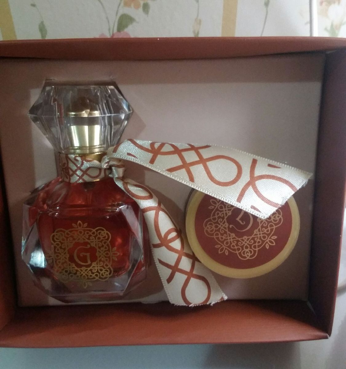 Gigi Avatim - Kit, Perfume 30ml. e Mini Creme | Perfume Feminino Avatim ...