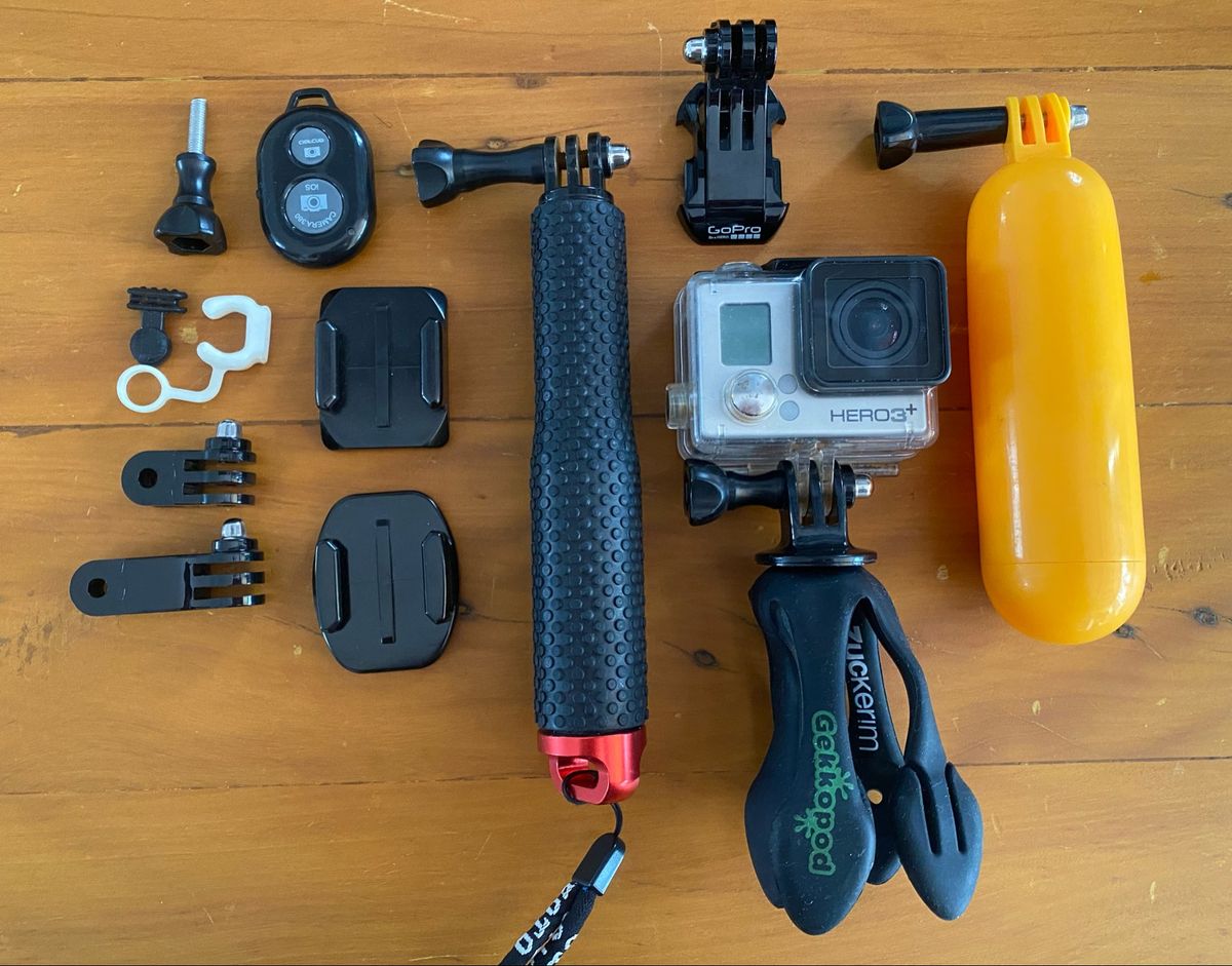 Go Pro Hero 3 com Todos Os Acessórios Originais + Extras | Máquina ...