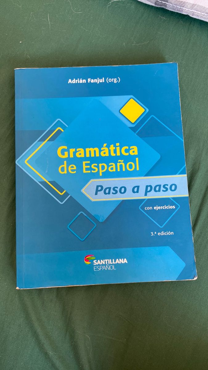 Gramática de Español - Paso a Paso com Ejercicios | Livro Usado ...