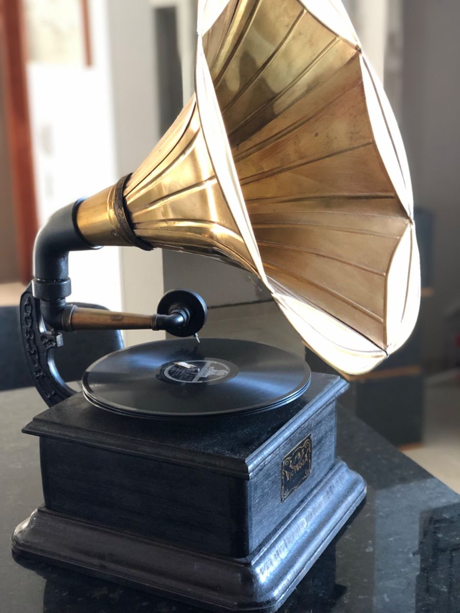 Gramofone Antigo/ Vitrola | Móvel de Antiquário Victor Talking Machine ...