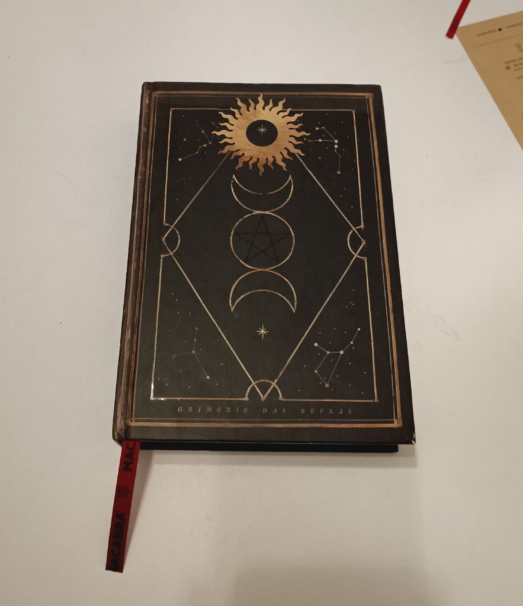 Grimório Das Bruxas (moon Edition), por Ronald Hutton | Livro Darkside ...