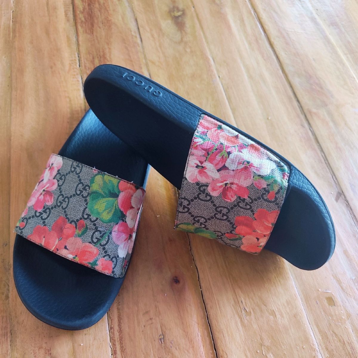 Gucci Bloom Sliders (gaspea) | Rasteira Feminina Gucci Usado 68771043 ...